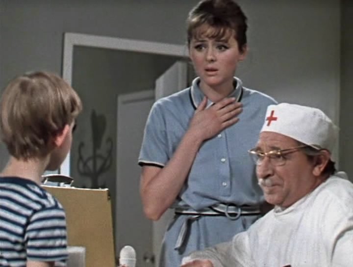 Приключения желтого чемоданчика (1970) — Фильм.ру