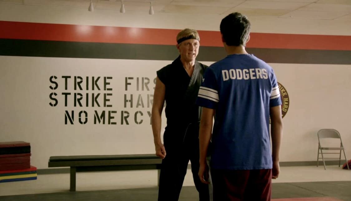 Кобра Кай (сериал, 2018, 6 сезонов) — Фильм.ру