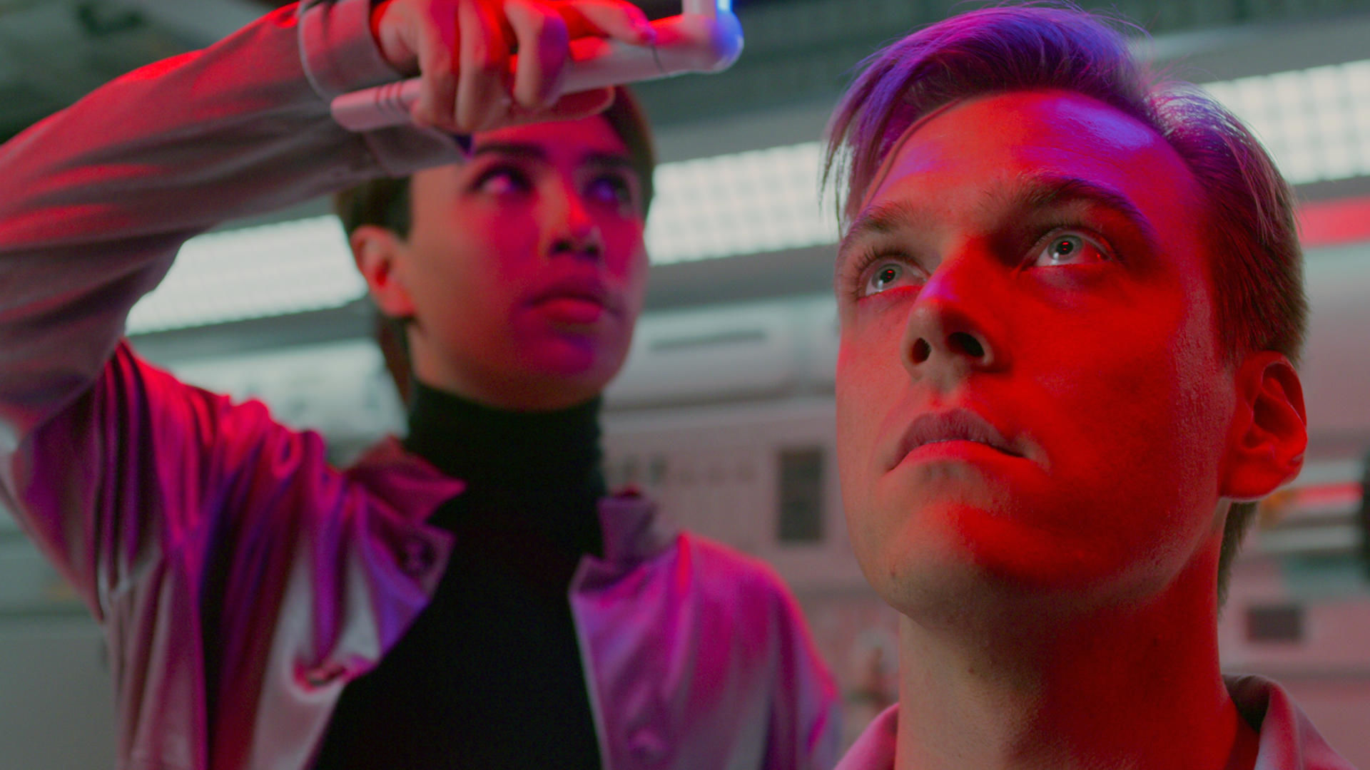 Иная жизнь (сериал, 2019, 2 сезона) — Фильм.ру