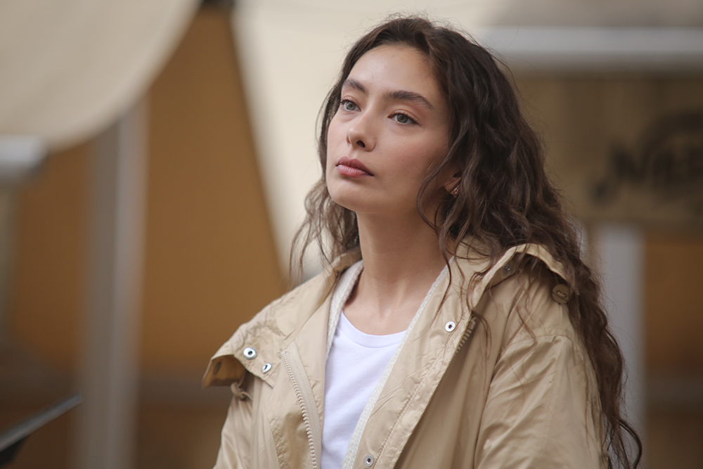 Дочь посла (сериал, 2019, 2 сезона) — Фильм.ру