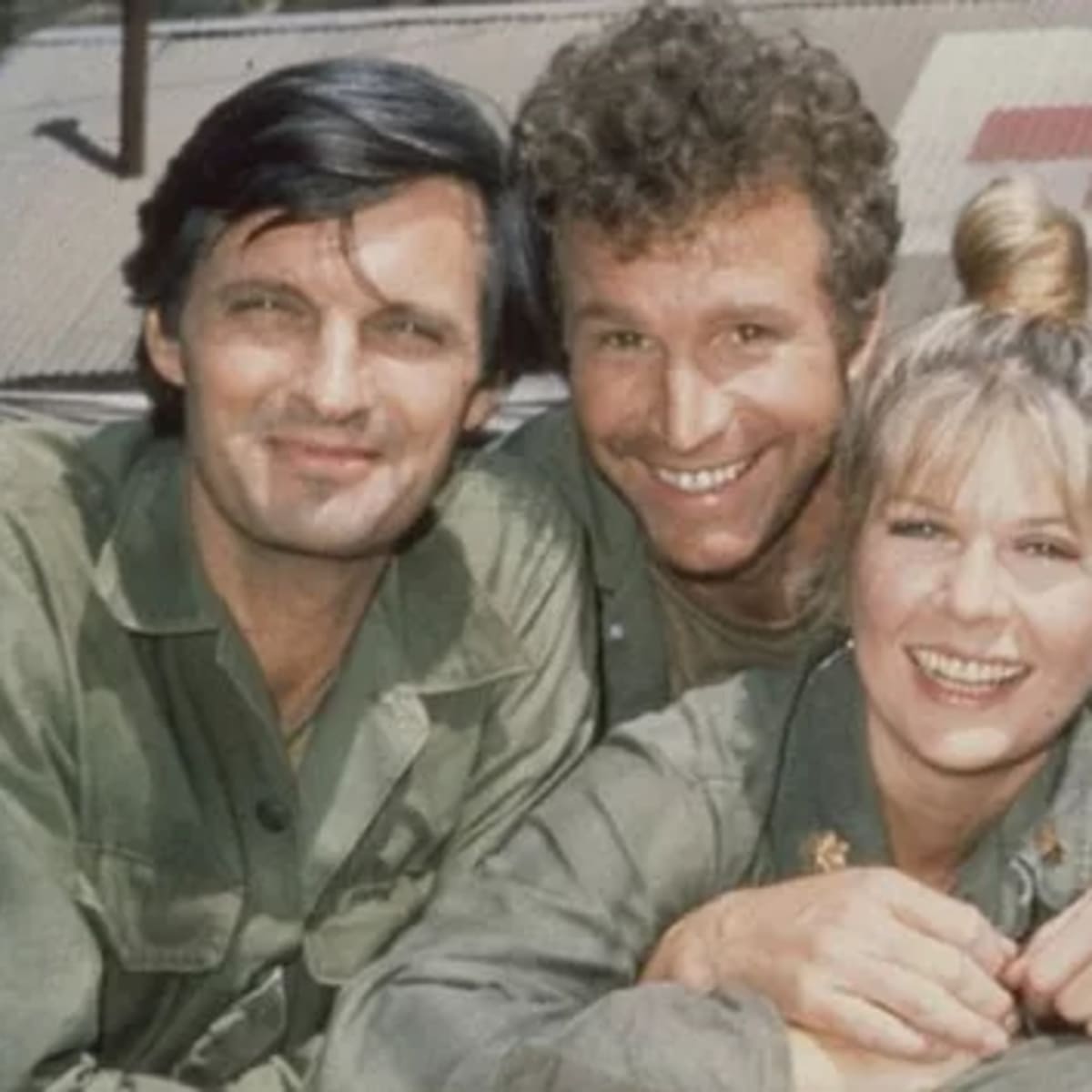 M*A*S*H: The Comedy That Changed Television (2024) — Фильм.ру