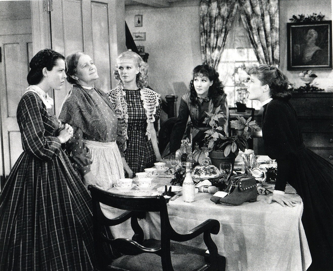 Маленькие женщины (1933) - Фото и кадры из фильма - Фильм.ру