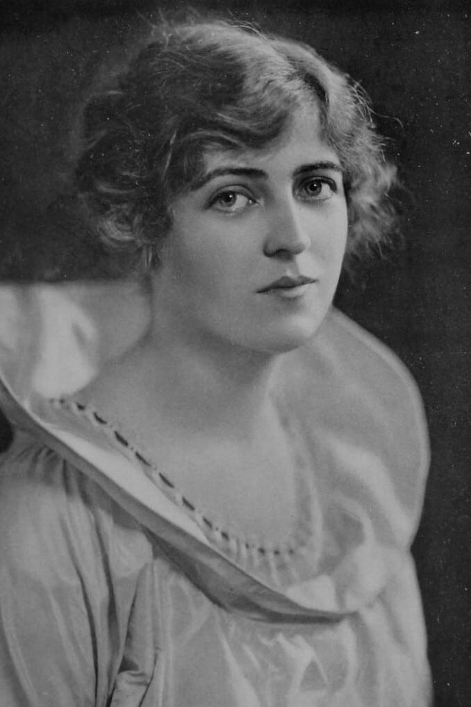 Виолет Хеминг (Violet Heming) - Фильмы и сериалы